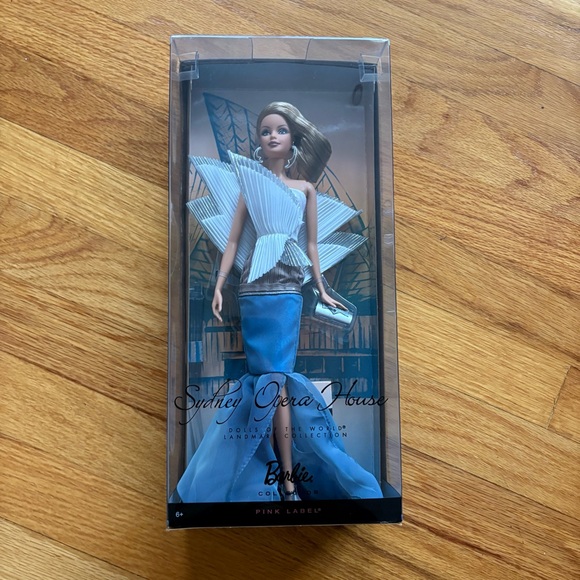 Mattel | Toys | Barbie Pink Label Dolls Of The World Landmark ...
